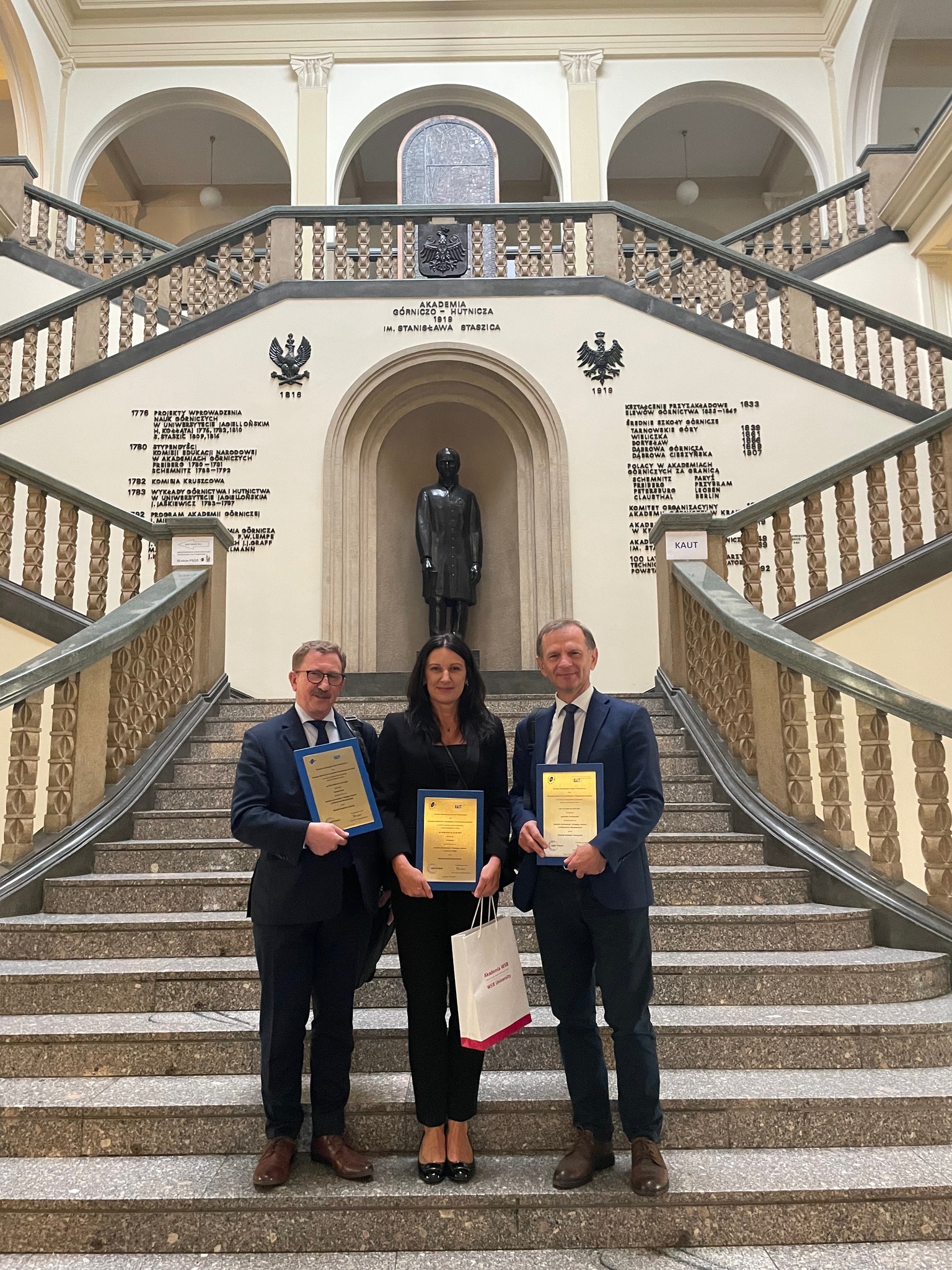 Uroczystość wręczenia certyfikatów KAUT - Akademia WSB